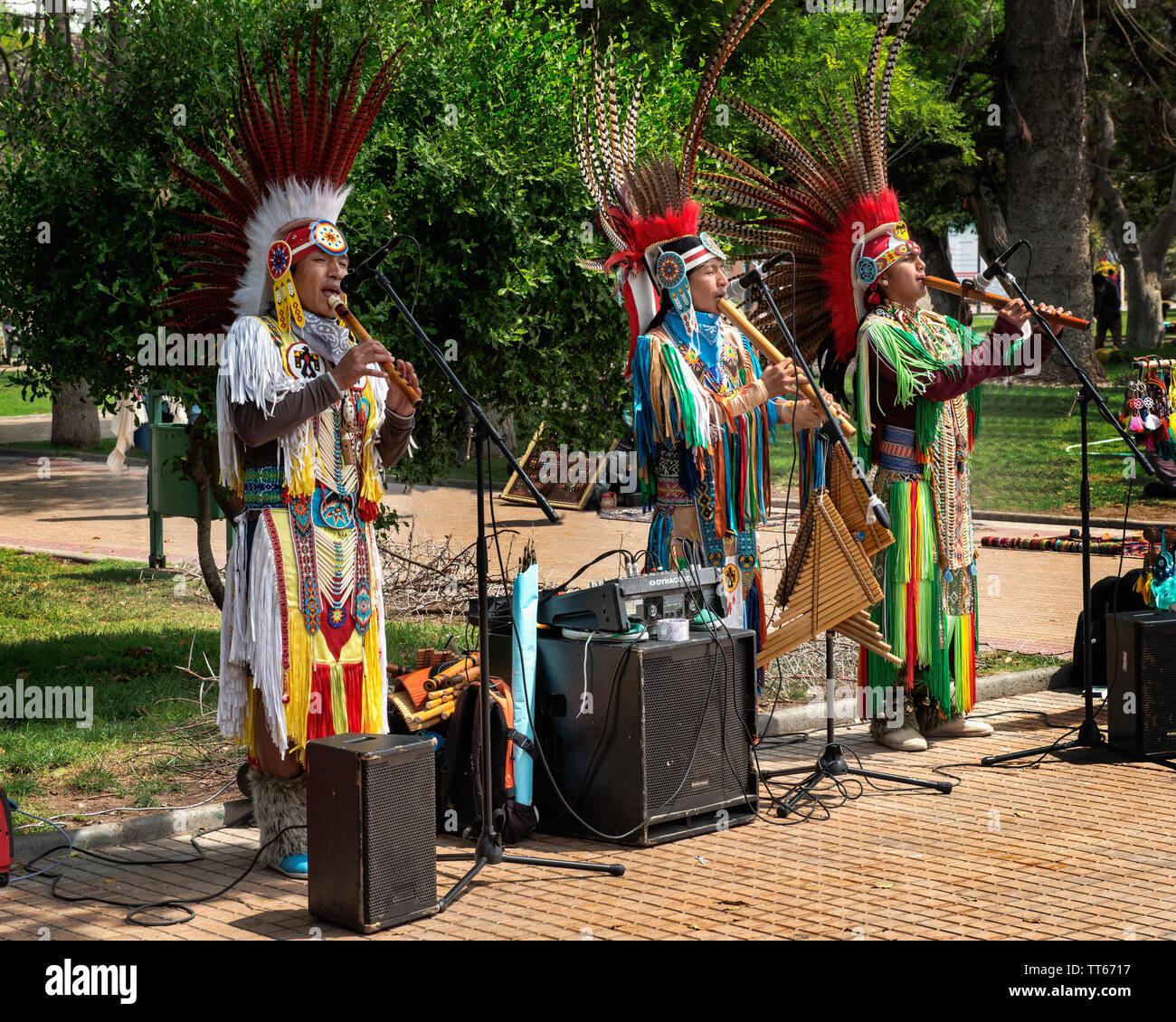 American Indian Street Musicians entertaining tourists on Plaza de ...