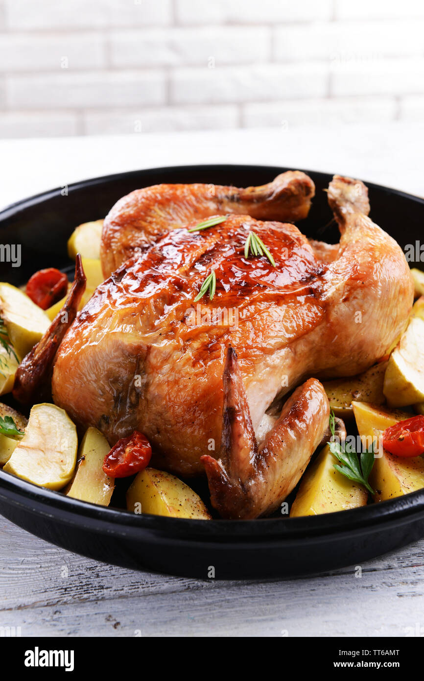 Chicken brick oven hi-res stock photography and images - Alamy