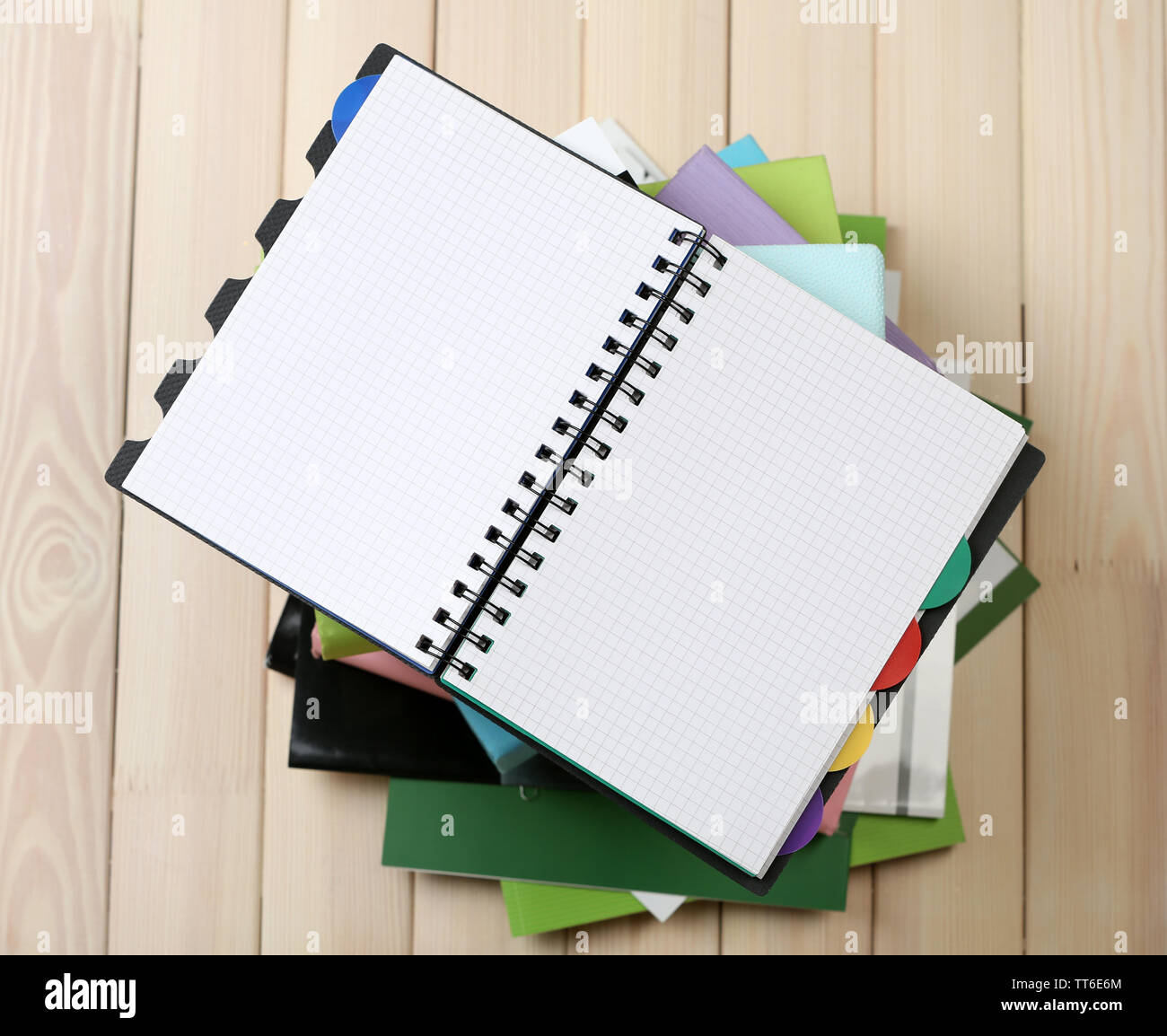 Pile various books magazines hi-res stock photography and images - Alamy