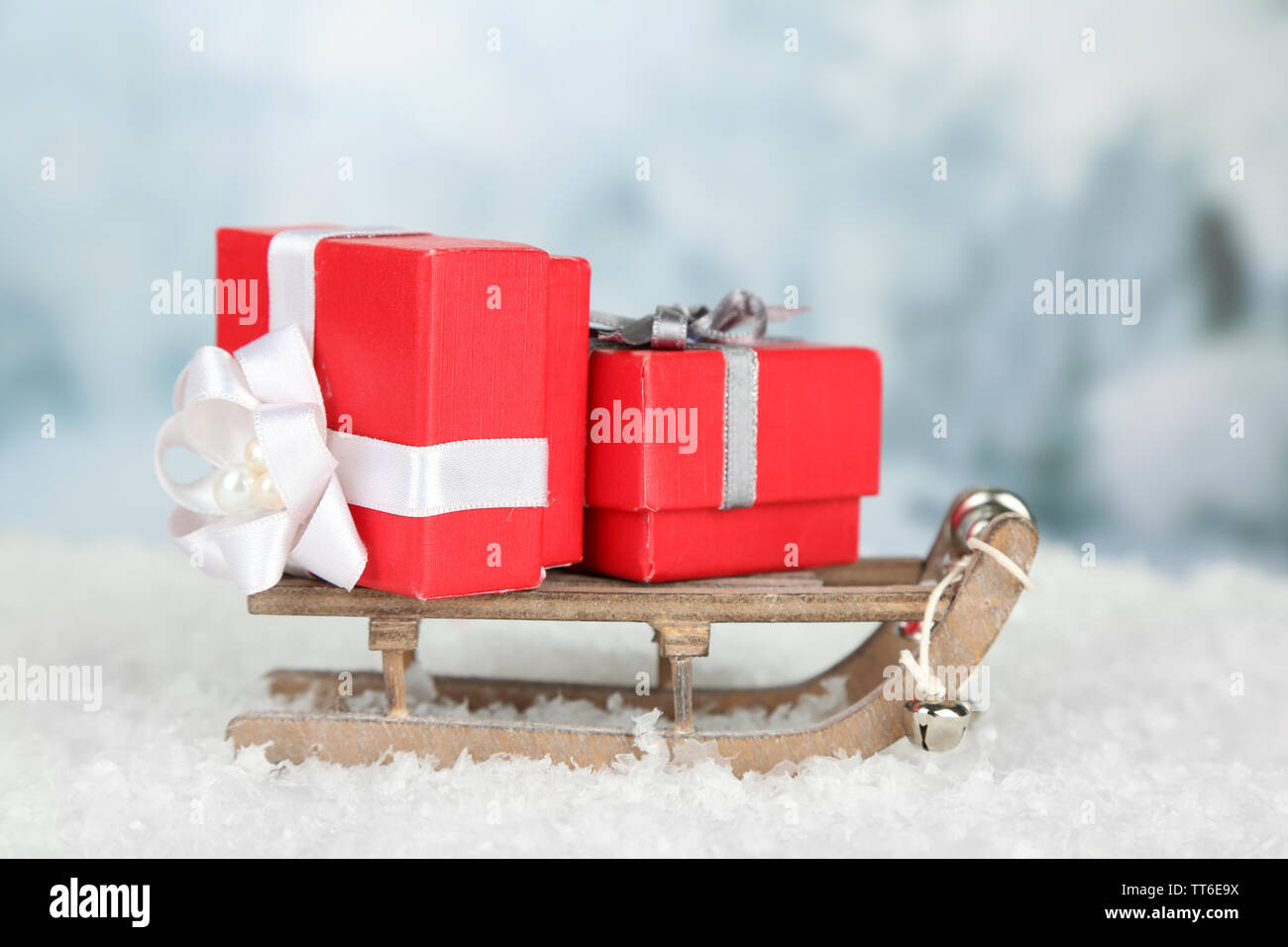 Toy sledge hi-res stock photography and images - Alamy