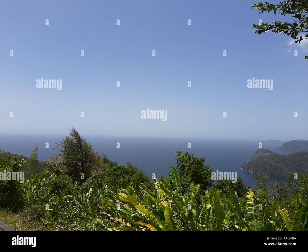 Island view mesmerizingly beautiful Stock Photo - Alamy