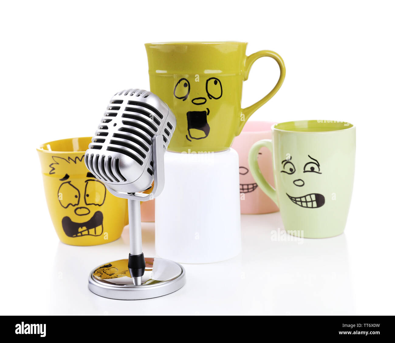 Singing cup hi-res stock photography and images - Alamy