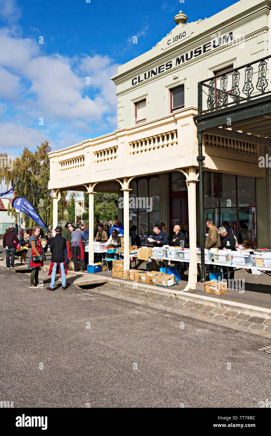 Australian regional fair hi-res stock photography and images - Alamy