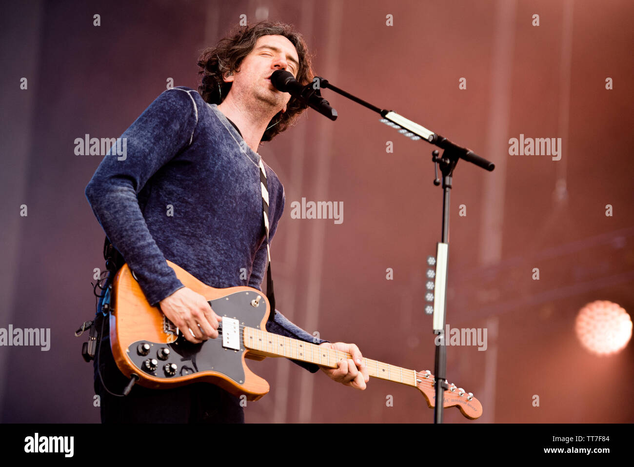 Gary lightbody hi-res stock photography and images - Alamy