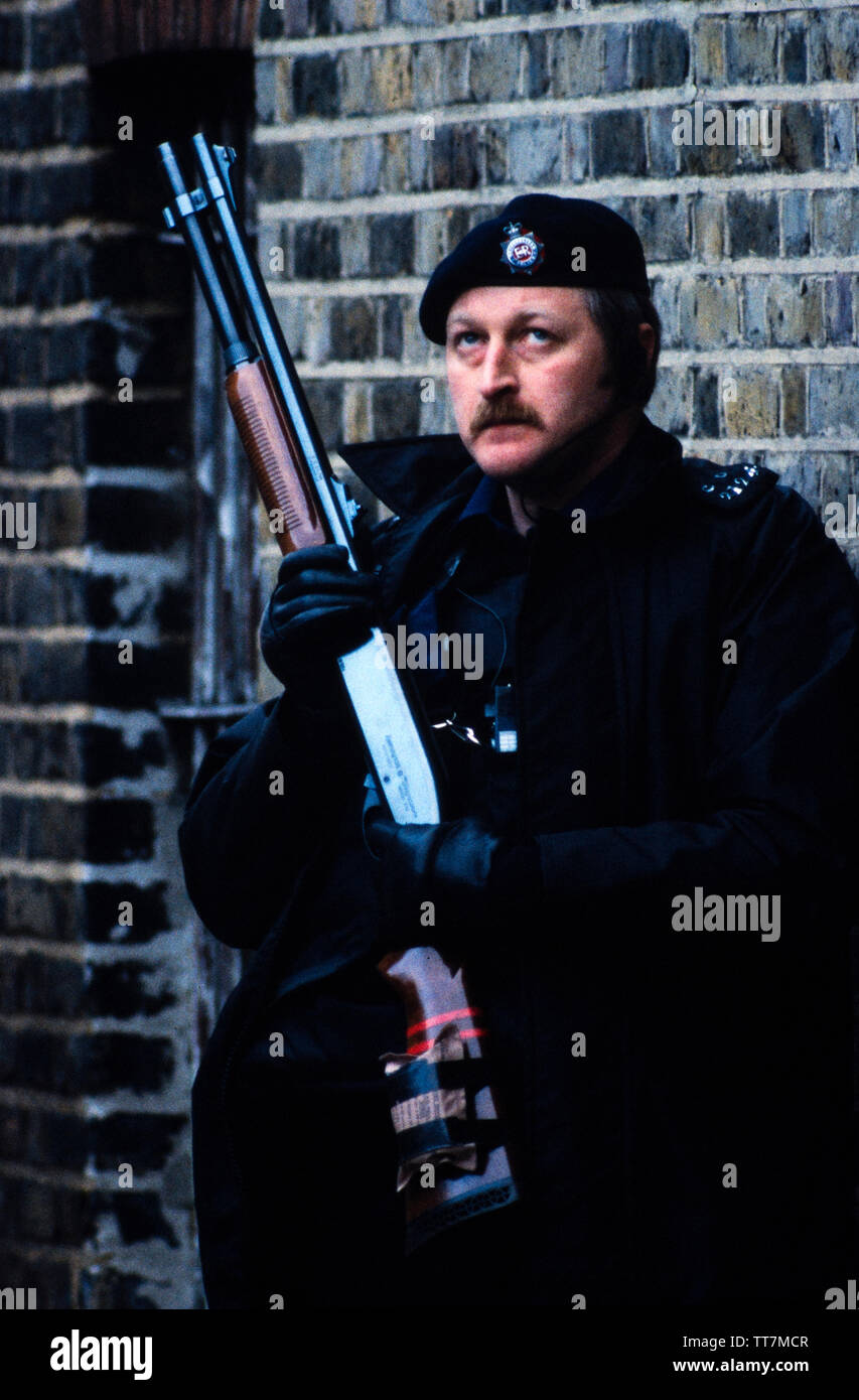 Police. Armed British Police. London England. 1986 British Police armed ...
