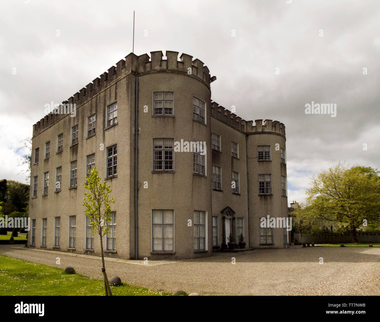 Repeatedly rebuilt the building of Glin Castle in County Limerick ...