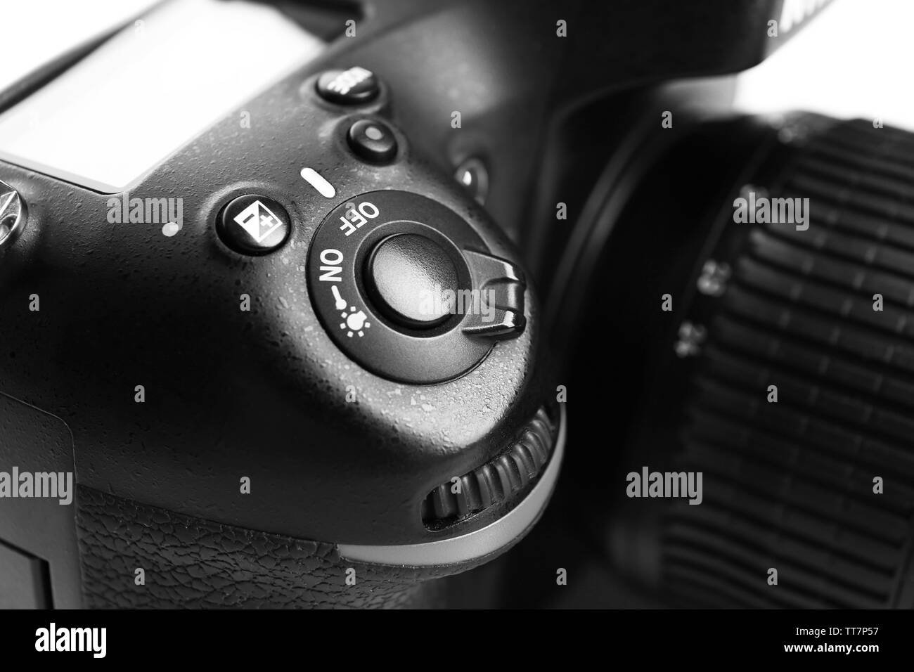 Camera lens diaphragm Black and White Stock Photos & Images - Alamy