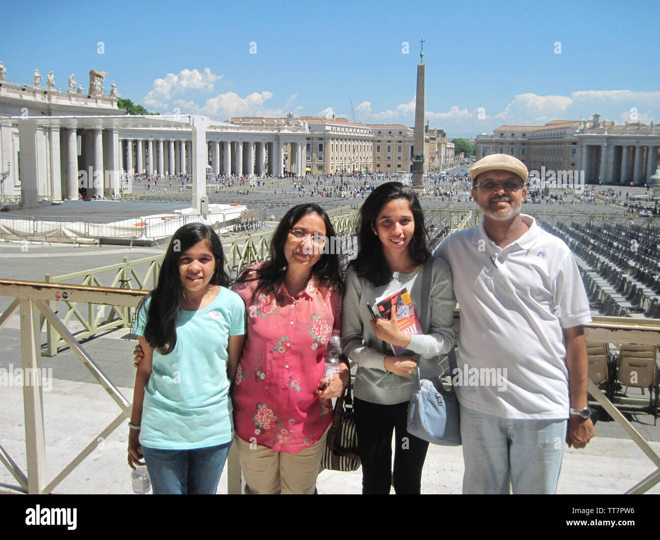 Indian woman tourist rome hi-res stock photography and images - Alamy