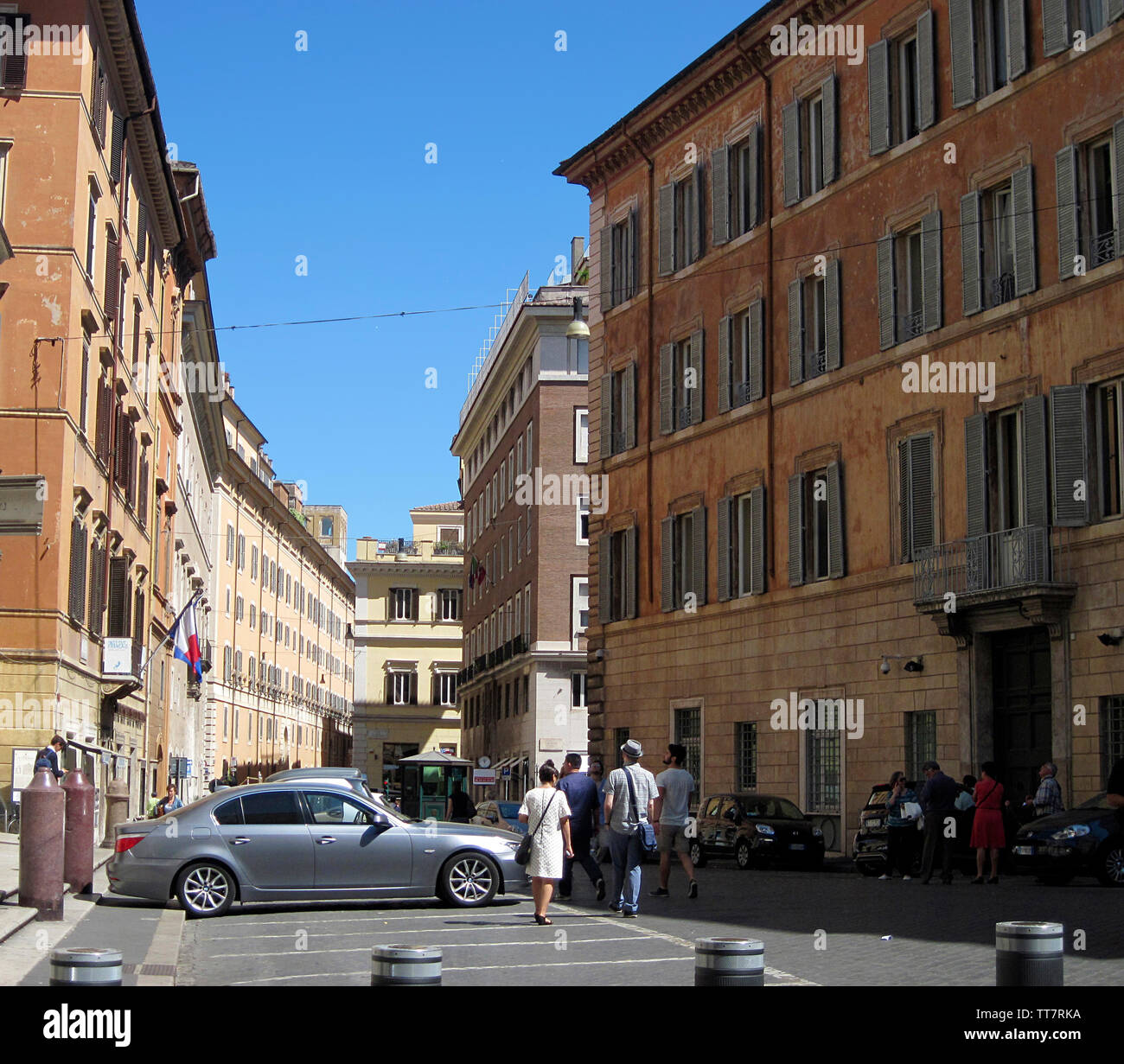 EXTERIOR VIEW OF TYPICAL BUILDINGS IN ROME SHOWCASING THE ARCHITECTURE ...