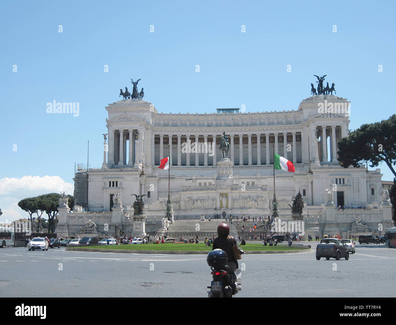 EXTERIOR VIEW OF THE VITTORIA EMANUELE II MONUMENT ALSO KNOWN AS THE ...