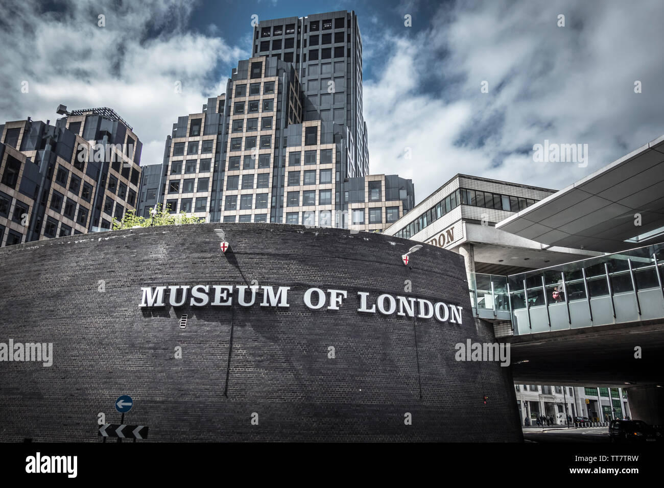 Roundabout on London Wall outside The Museum of London, Barbican ...