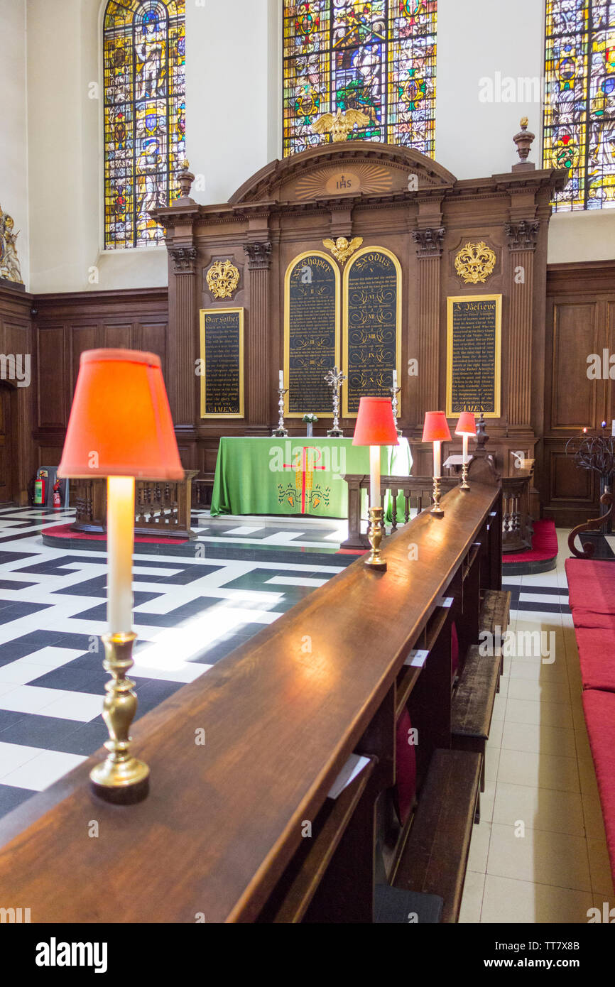 The reredos in St Vedast alias Foster a Wren Baroque church on Foster ...