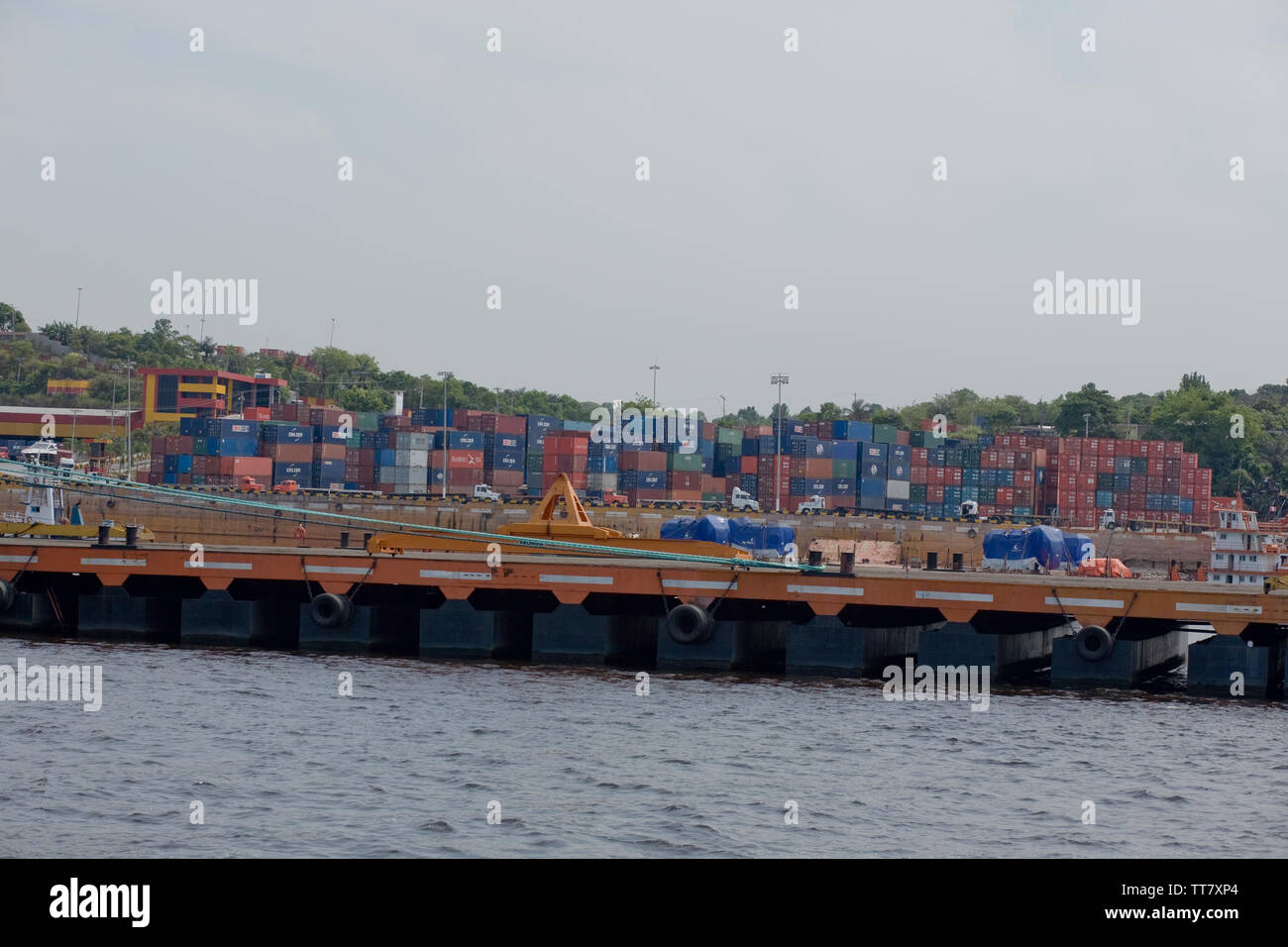 Containers port brazil hi-res stock photography and images - Alamy