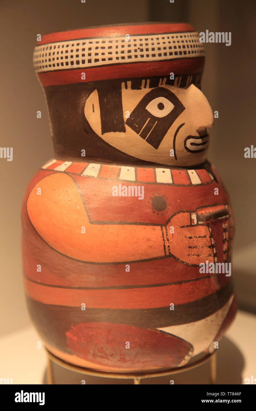 Spain, Madrid, Nazca culture exhibition, pottery Stock Photo - Alamy