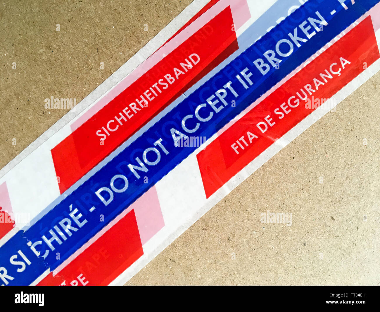 Emballage de carton hi-res stock photography and images - Alamy