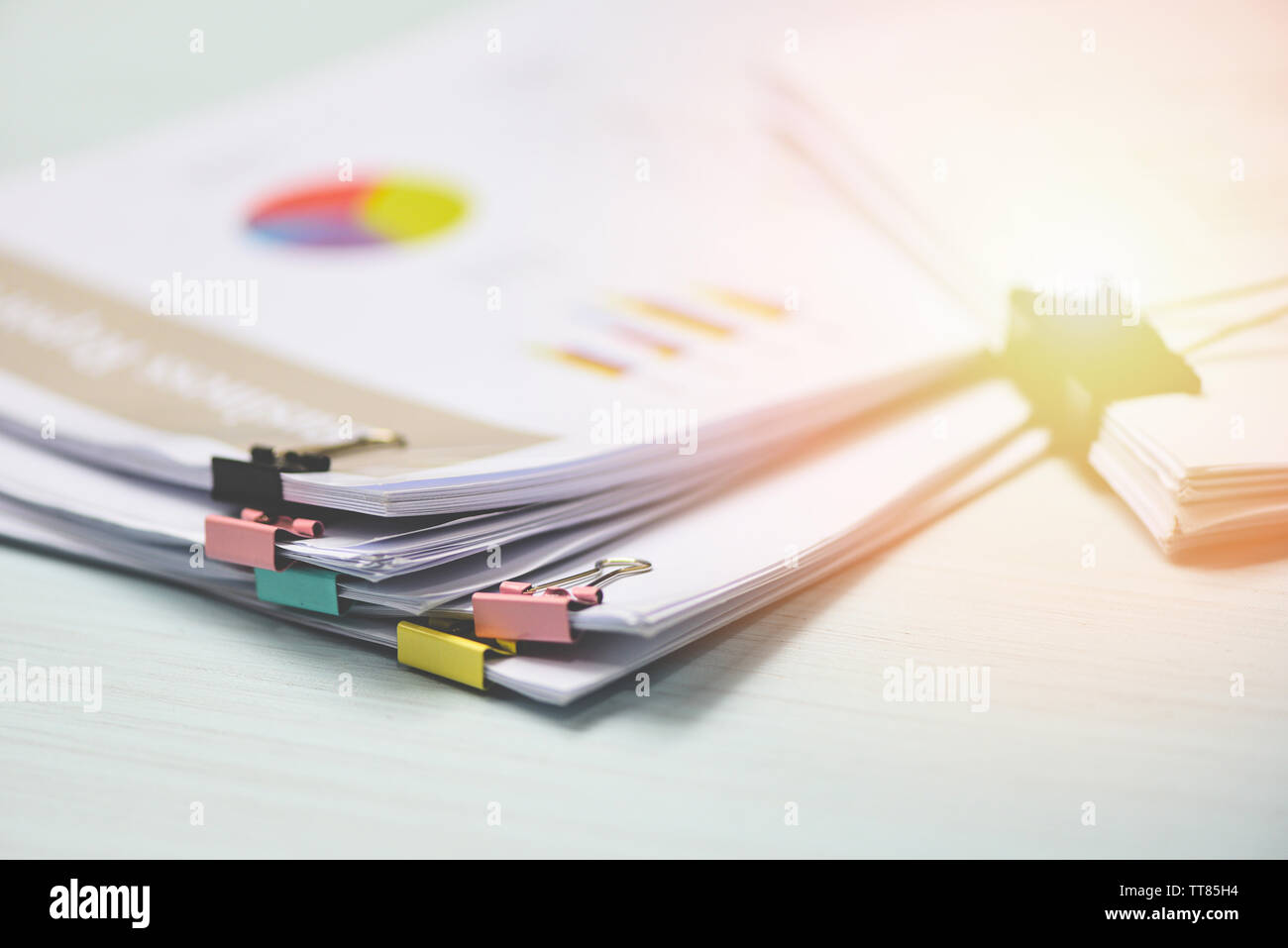 Report paper document present financial and business report with ...