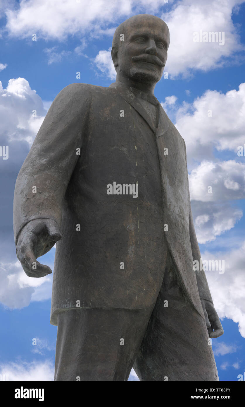 Heraklion, Crete Island / Greece. Statue of Eleftherios Venizelos in ...