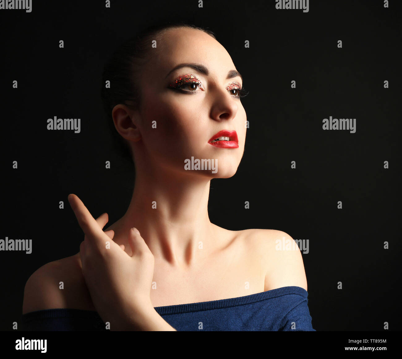 Fancy shoulders hi-res stock photography and images - Alamy
