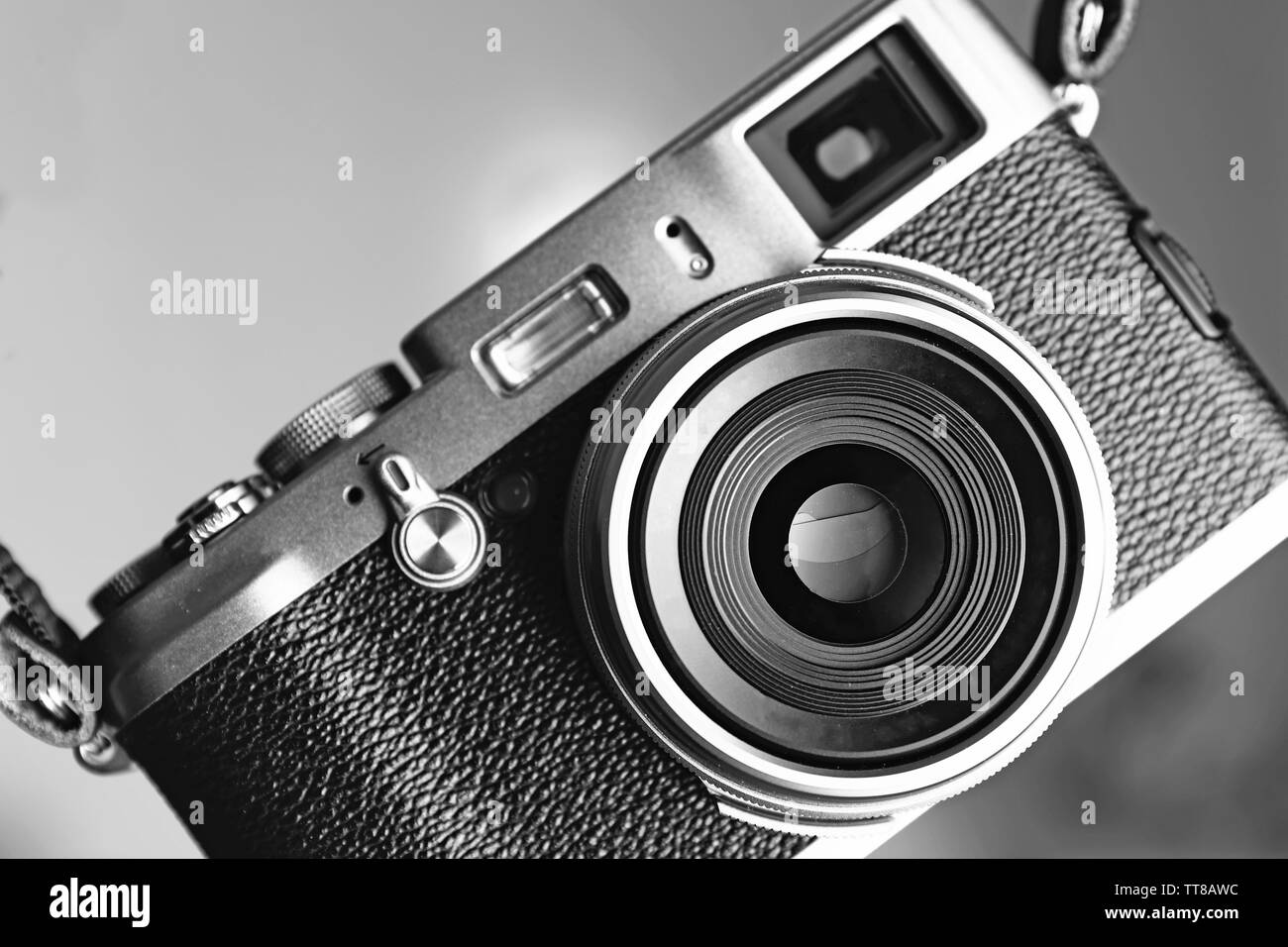 Silver frame shades hi-res stock photography and images - Alamy