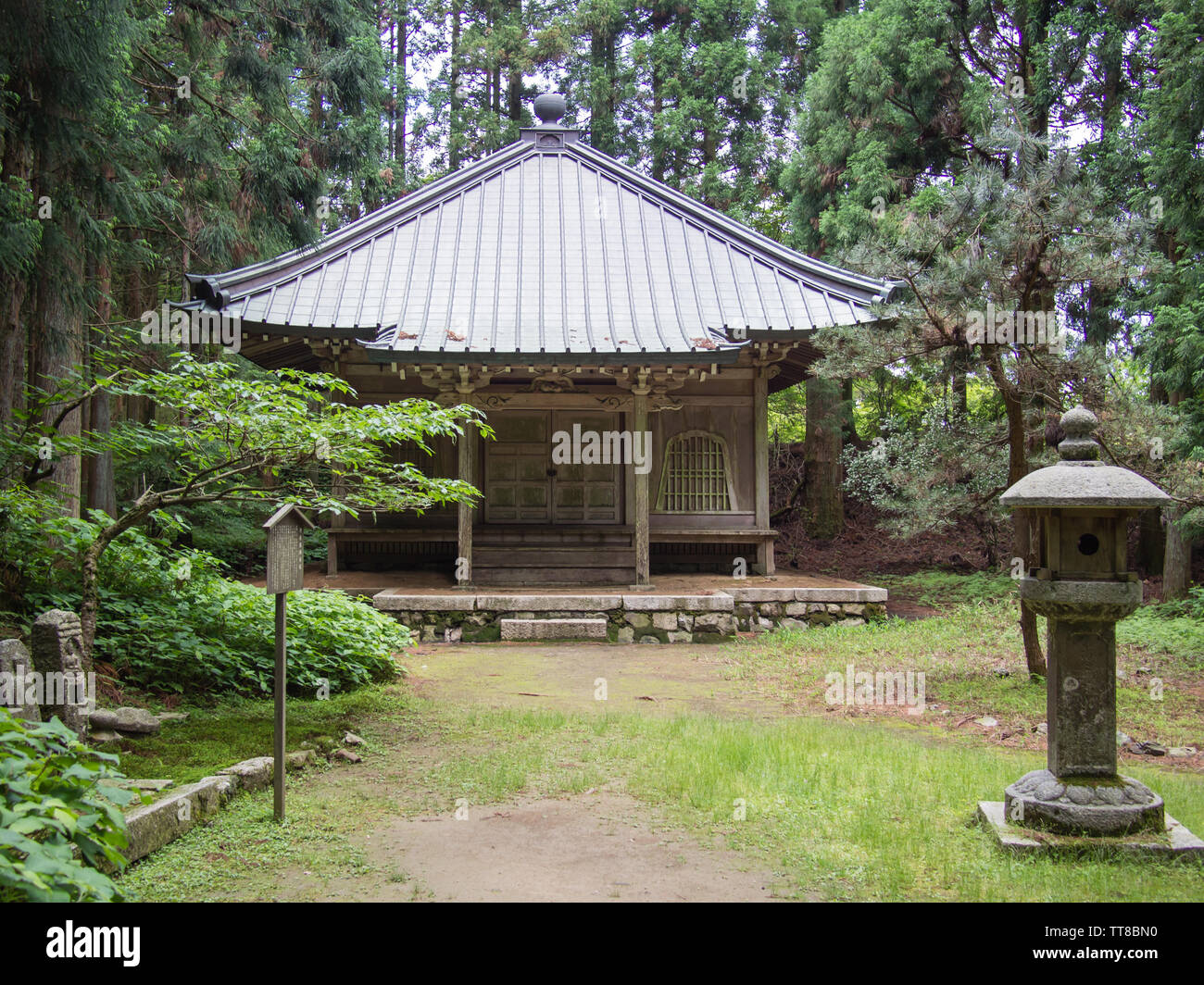Otsu temple hi-res stock photography and images - Alamy