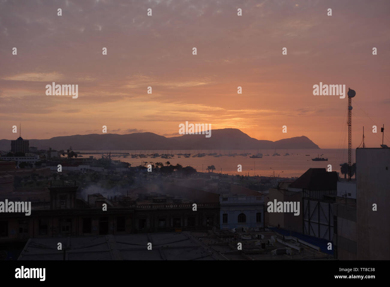 Sunset over the port of Callao. Lima, Peru Stock Photo - Alamy