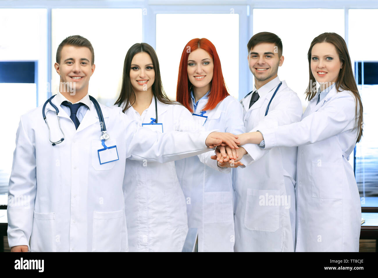 Doctor presenting medical seminar hi-res stock photography and images ...