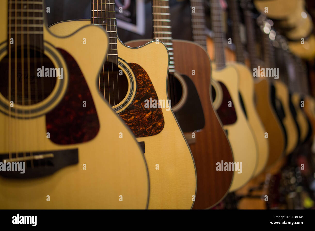 Guitars hanging on walls hi-res stock photography and images - Alamy