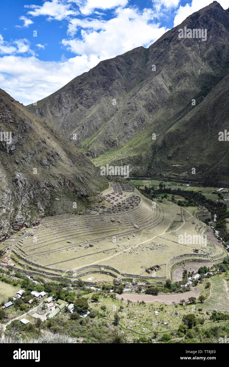 The Inca ruins of Patallacta and Llactapata on Day 1 of the Inca Trail ...