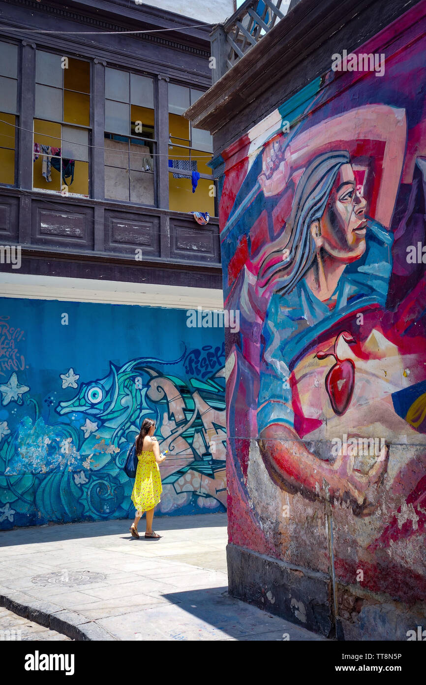 Urban art murals in the streets around Callao Monument, Lima, Peru ...