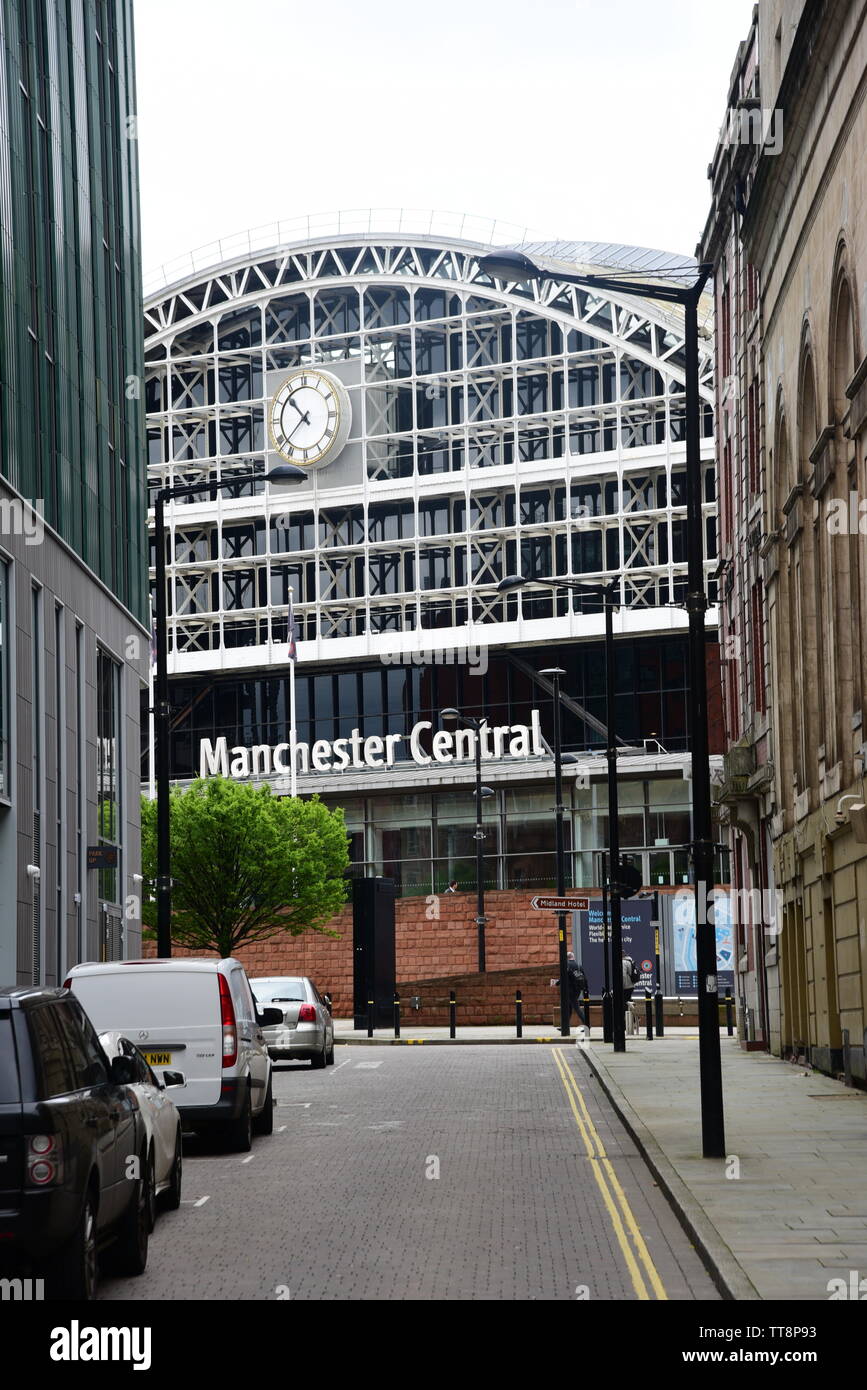 Distance view of manchester central hi-res stock photography and images ...
