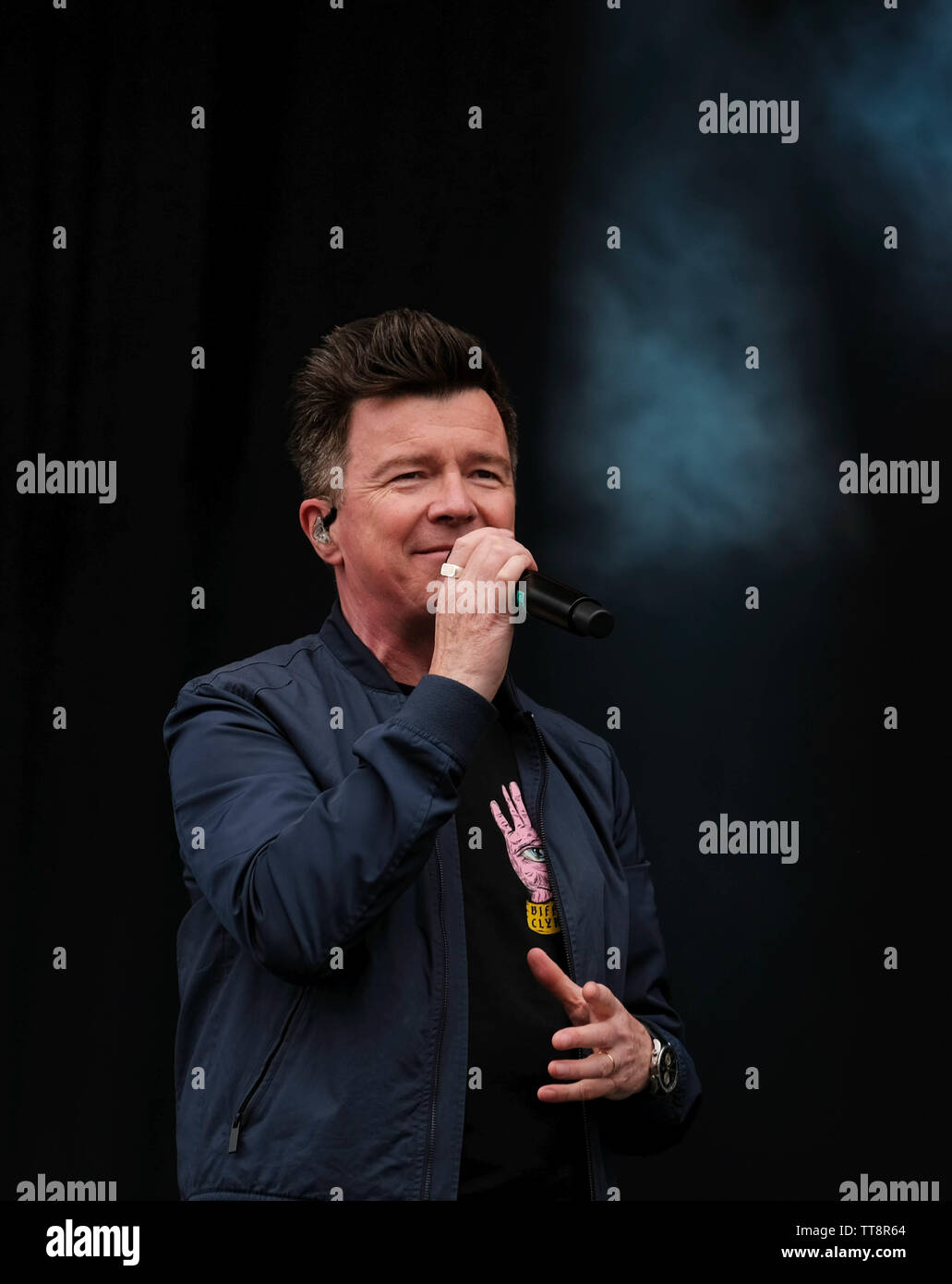 Rick astley singer musician hi-res stock photography and images - Alamy