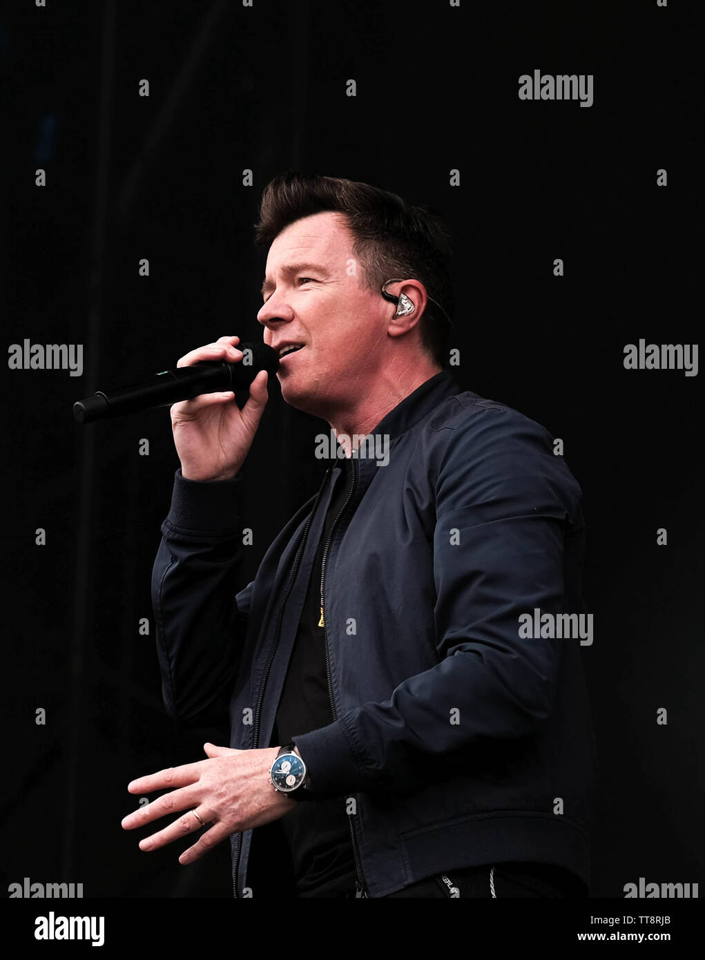 Rick astley singer musician hi-res stock photography and images - Alamy