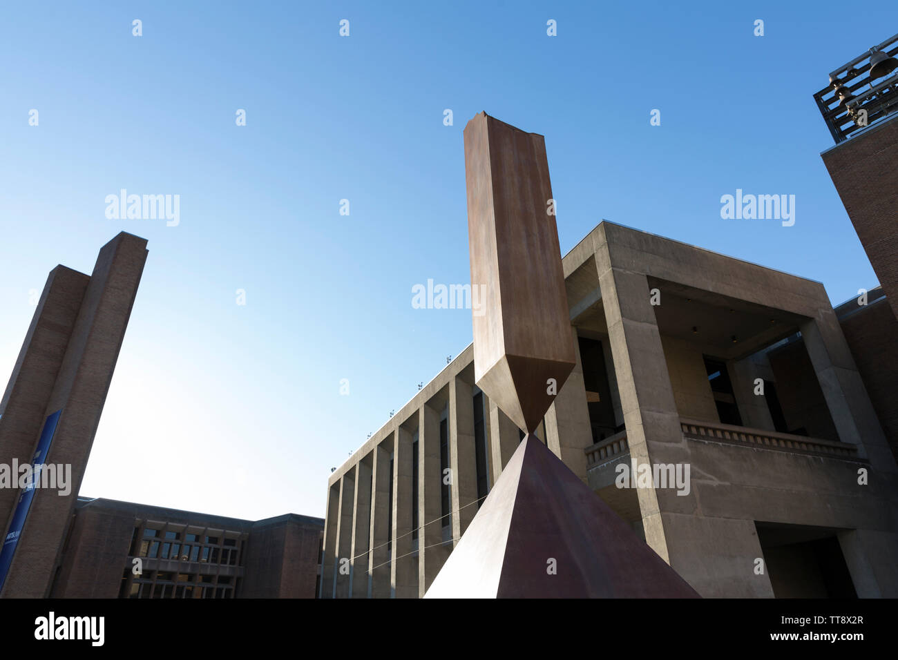 The landmark Broken Obelisk in Red Square at the University of ...
