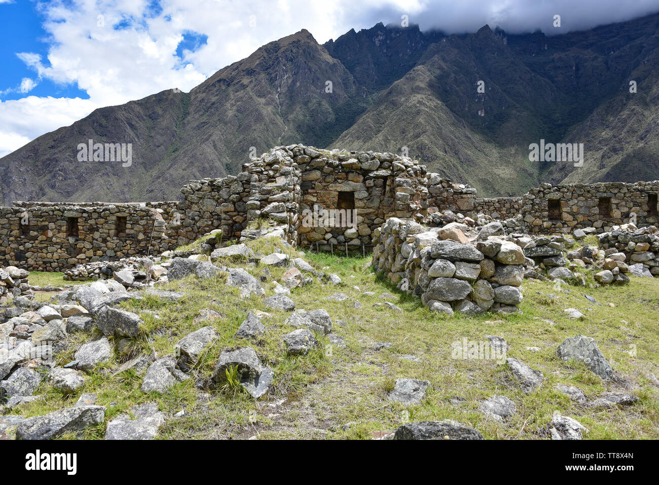The Inca ruins of Patallacta and Llactapata on Day 1 of the Inca Trail ...