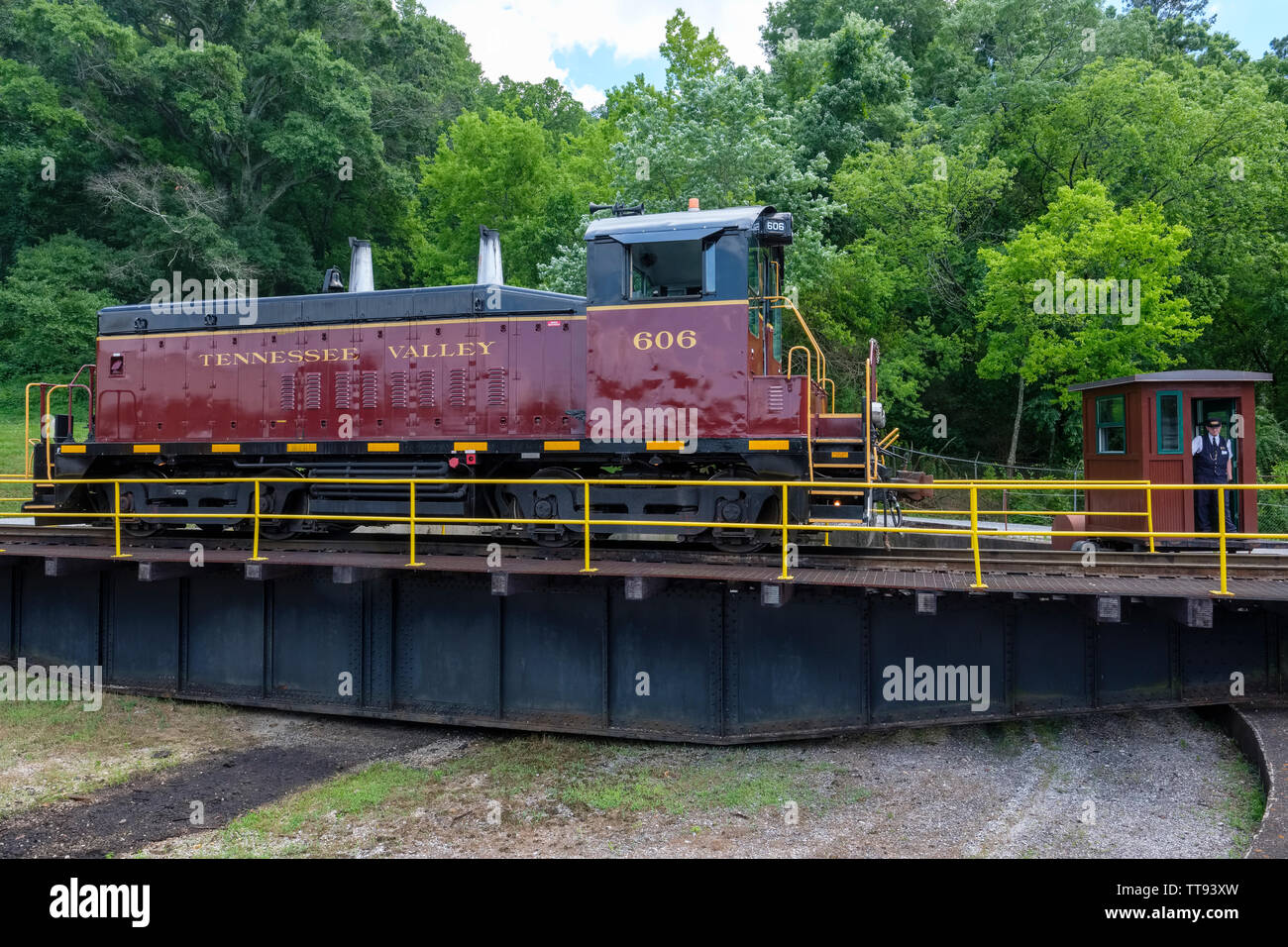 Railway turntable hi-res stock photography and images - Alamy