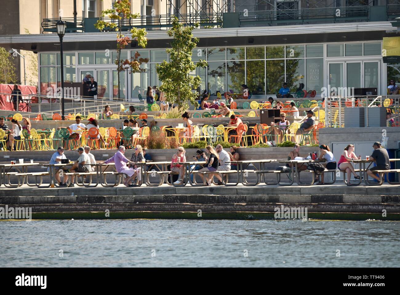 The Memorial Union Terrace at the University of Wisconsin campus, with ...