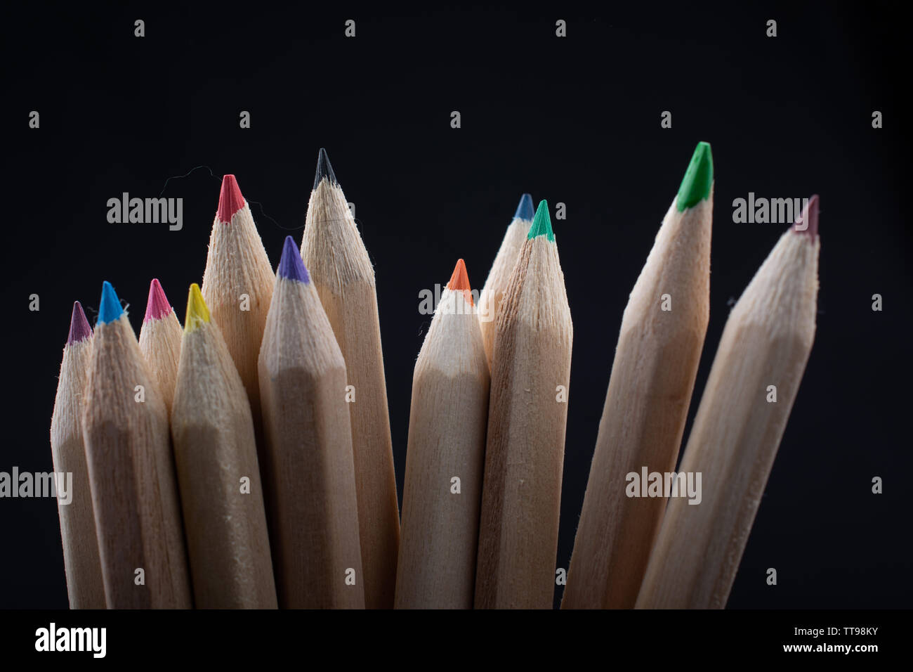 Variety of colors vector set of colored pencils. Drawing and painting ...