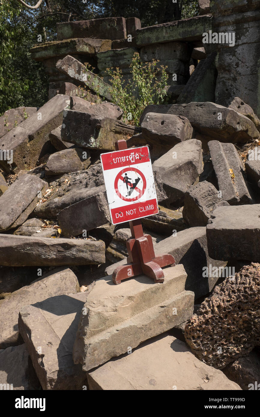 Temple notice hi-res stock photography and images - Alamy