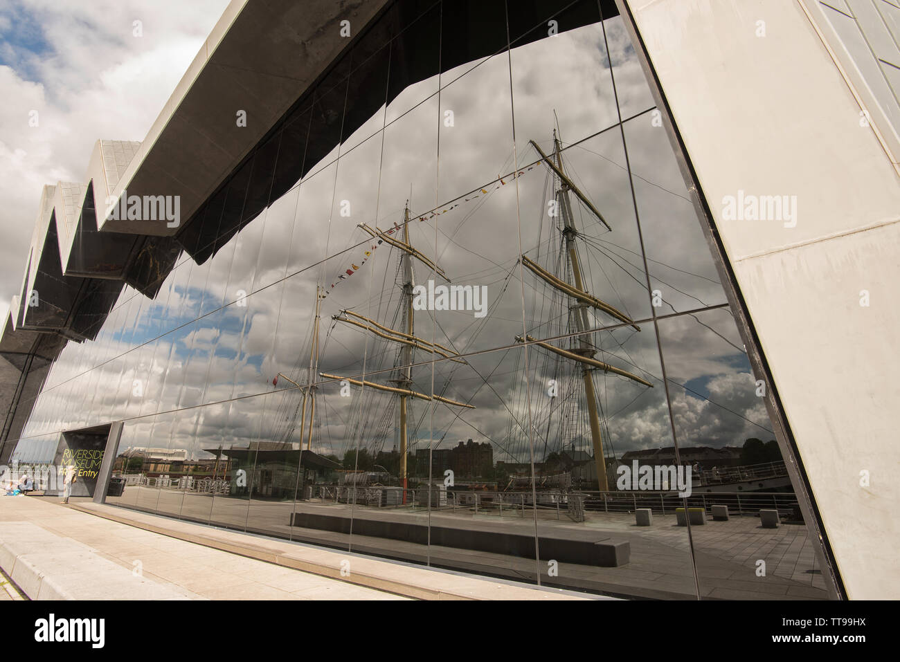 The principal exhibit, the Tall Ship. at Riverside Museum Stock Photo ...