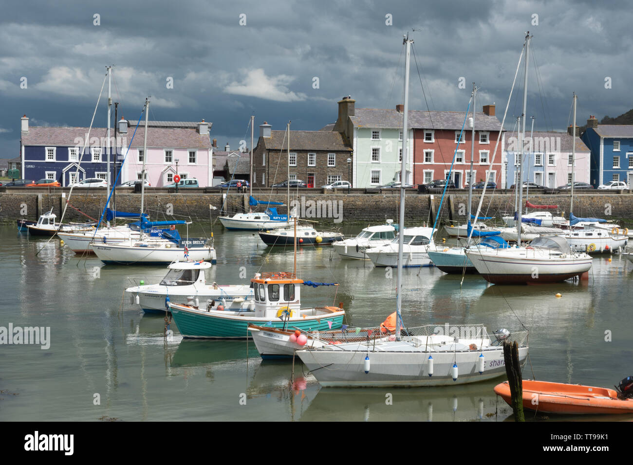 The picturesque harbour and charming Georgian town of Aberaeron on the ...