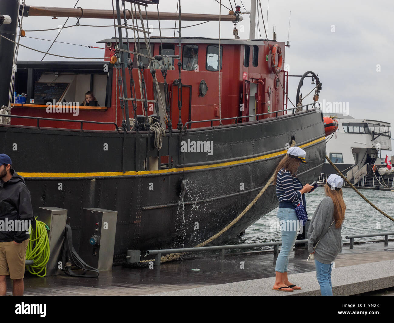 Kajama tall ship hi-res stock photography and images - Alamy