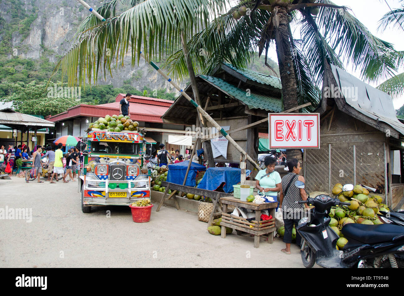 Jeepneys and palawan hi-res stock photography and images - Alamy
