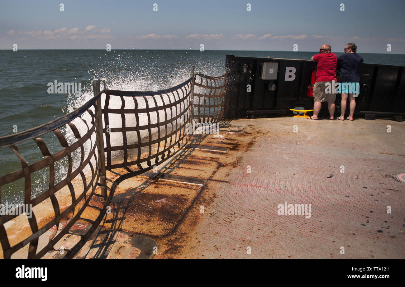 Boat pamlico sound hi-res stock photography and images - Alamy