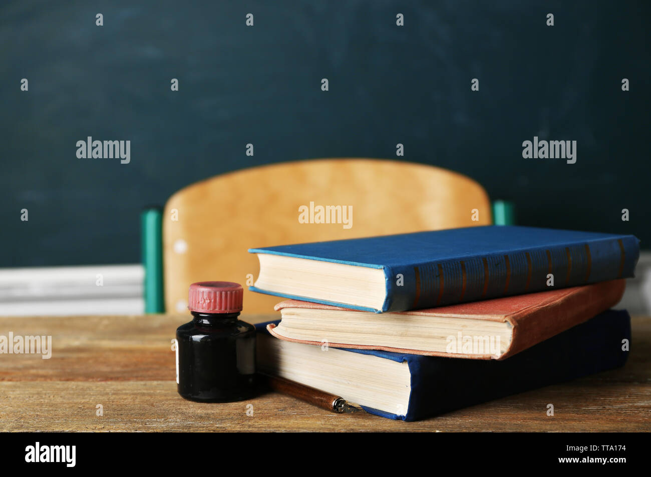Old calculus book hi-res stock photography and images - Alamy