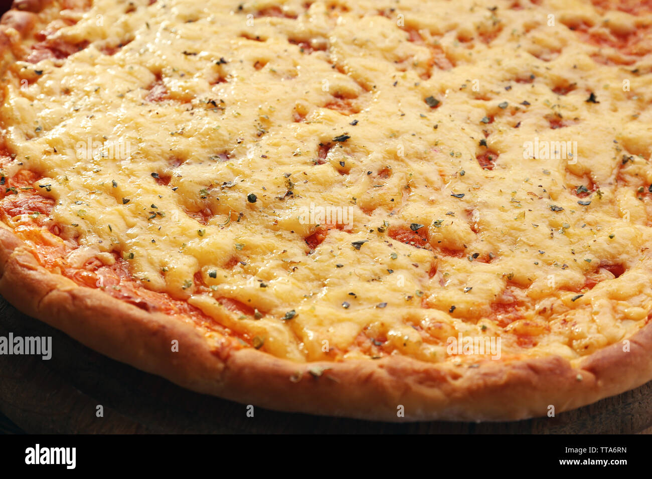 Cheese pizza close up Stock Photo - Alamy