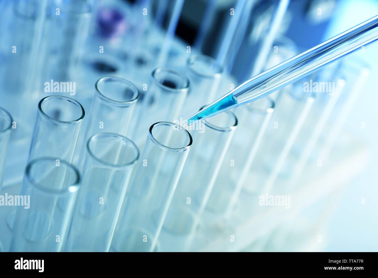 Closeup pile test tubes hi-res stock photography and images - Alamy