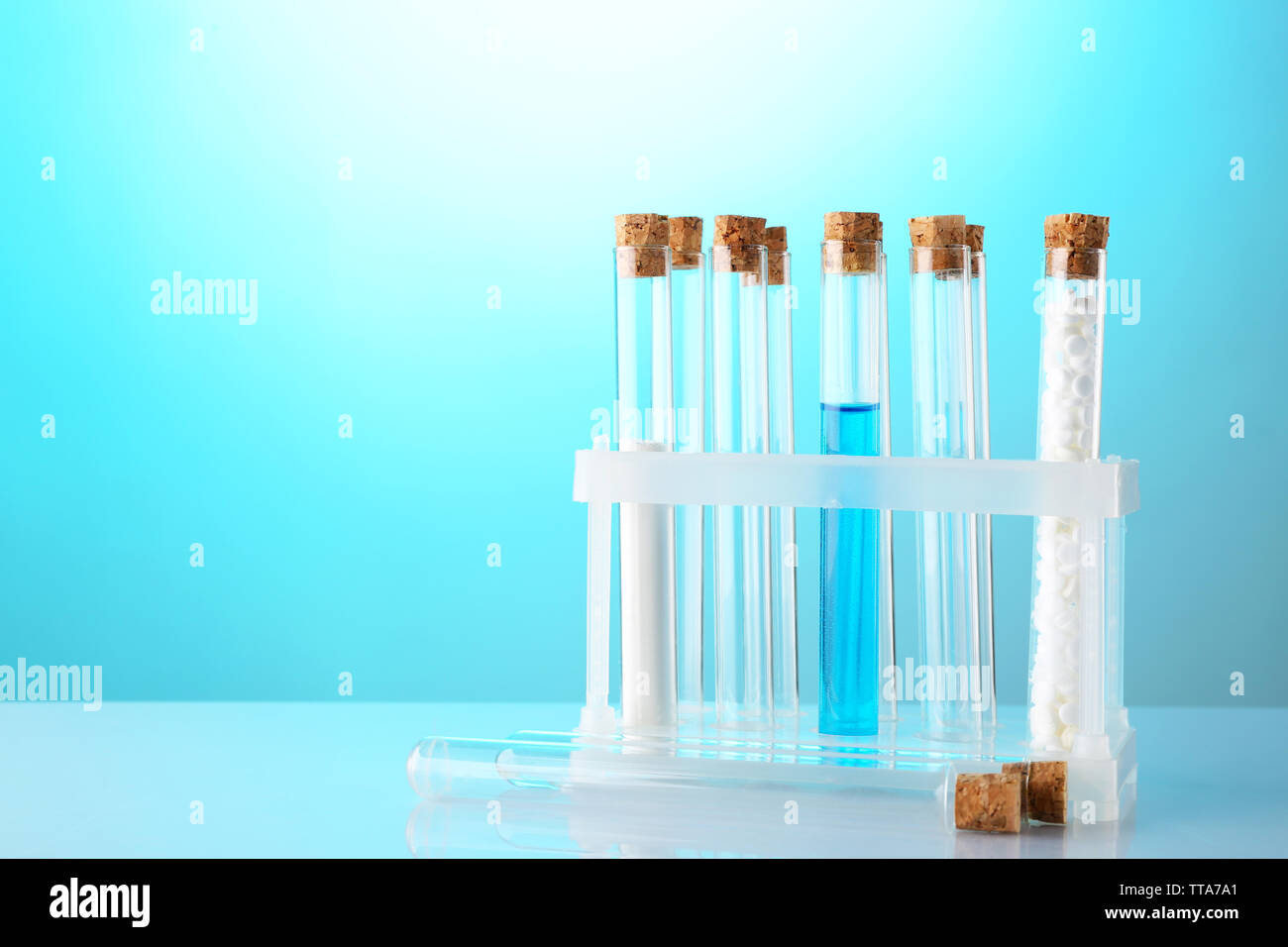 Empty laboratory test tube cork hi-res stock photography and images - Alamy