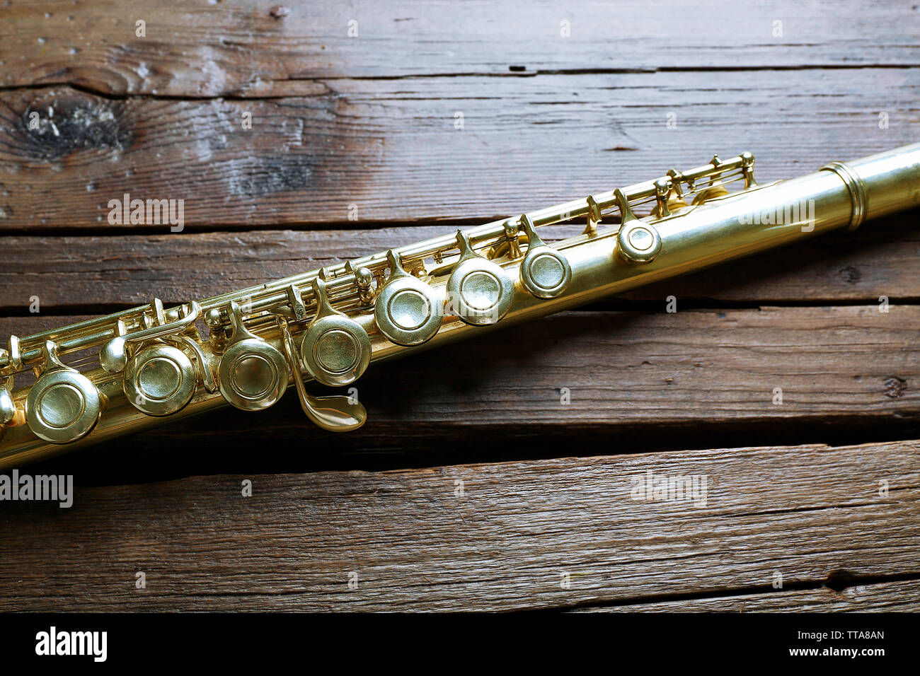 Wooden flute player hi-res stock photography and images - Alamy