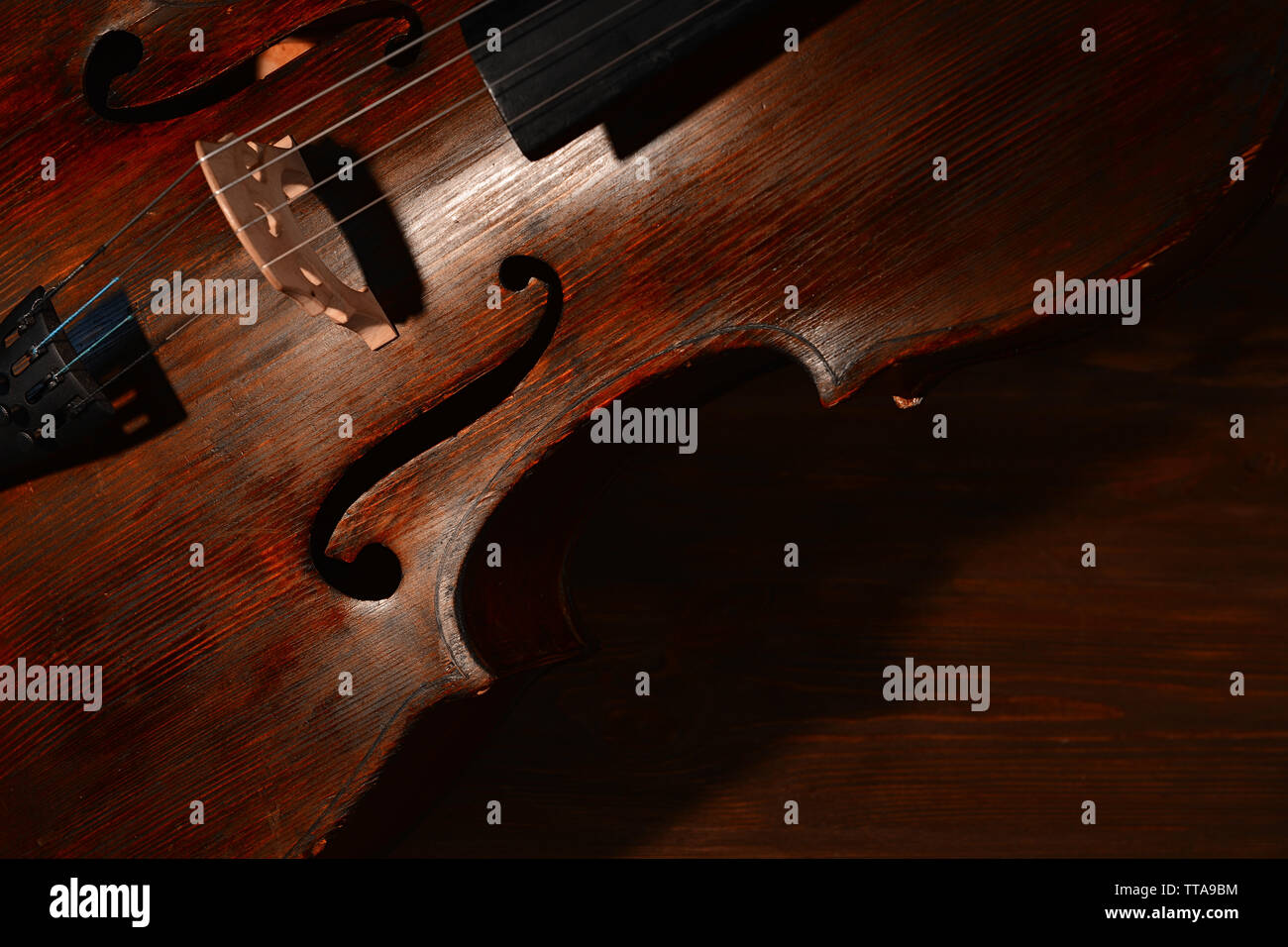 Cello hi-res stock photography and images - Alamy