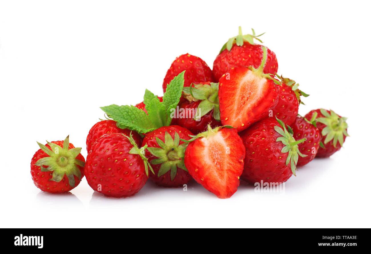 Strawberries cut pieces Cut Out Stock Images & Pictures - Alamy